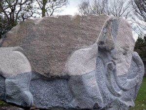 Elephant Family | Ronald Rae Sculpture